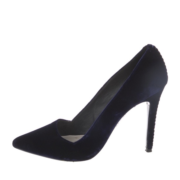 Alice + Olivia | Shoes | Alice Olivia Navy Blue High Stiletto Heels ...